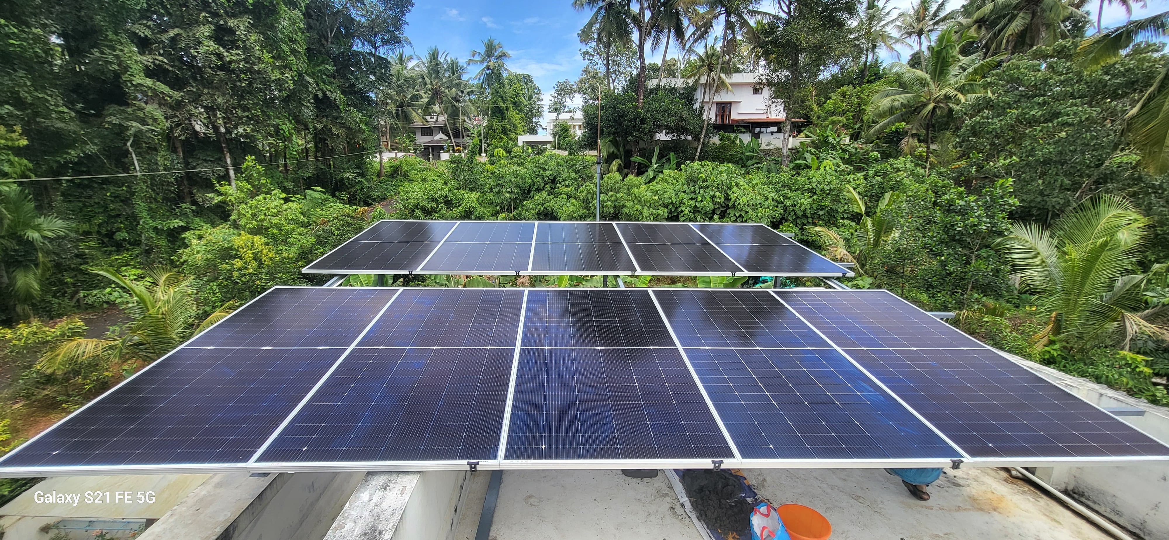 Service - Evergreen Solar